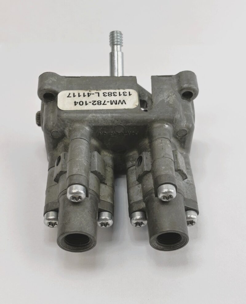 WM-782-104 2-Position 4-Way Control Valve Williams Controls - Space ...